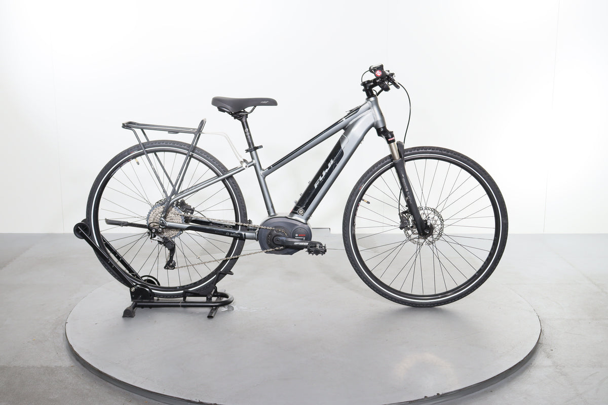 Certified Fuji E Traverse 1.1+ ST e-bike | Upway