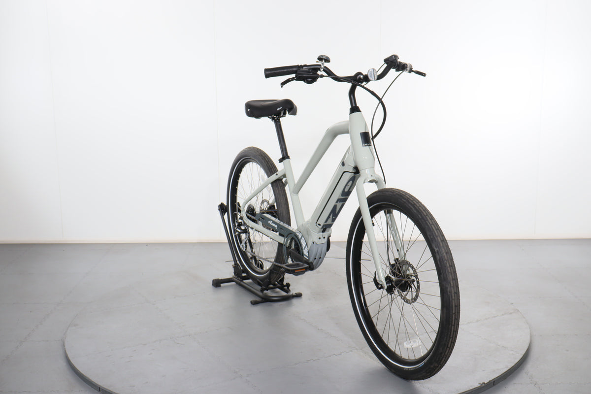 iZip Zuma Luxe e-bike refurbished | Upway