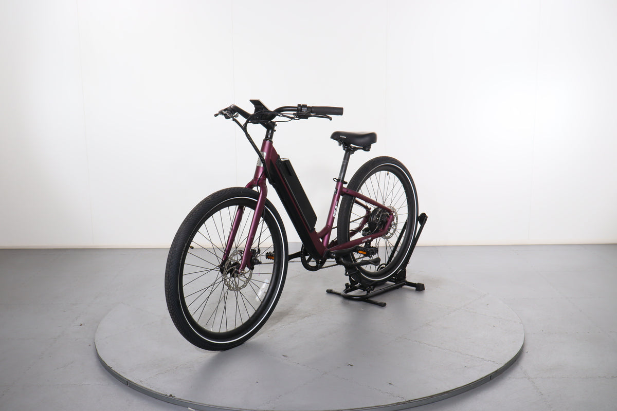 Certified Aventon Pace 350 e-bike | Upway
