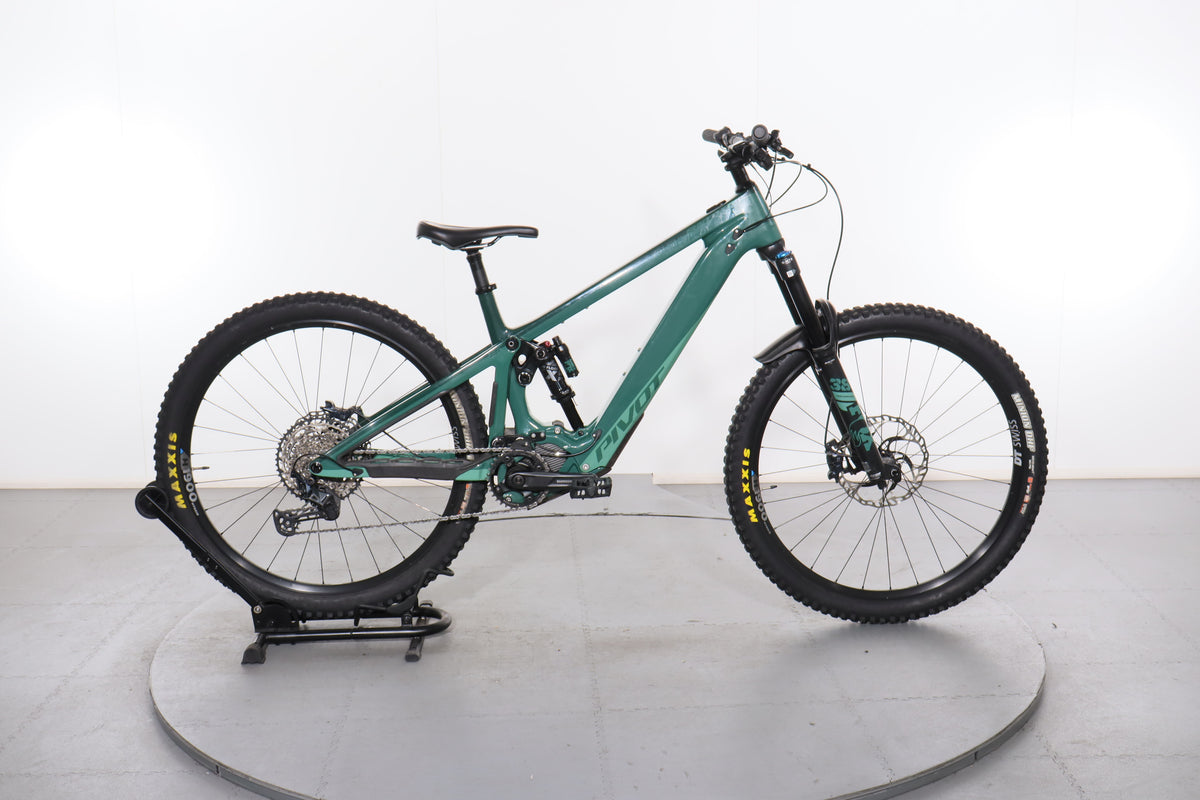Certified Pivot Shuttle LT Ride SLX e-bike | Upway